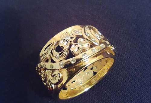 Кольцо золотое 750 пробы с бриллиантами