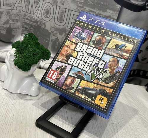 Диск Grand Theft Auto V, на PlayStation 4