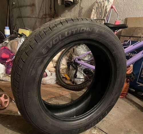 Cooper Evolution CTT 235/55 R18