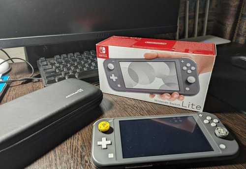 Nintendo Switch Lite + 10 игр + 64 Gb + чехол