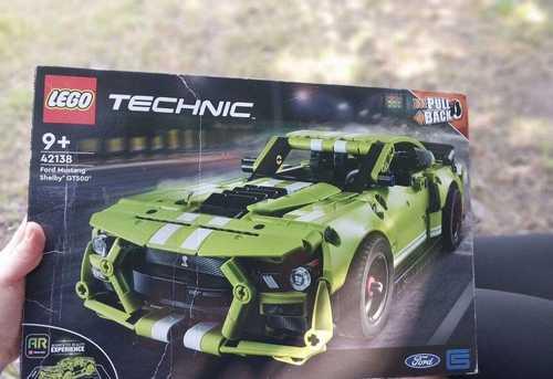 Lego technic Ford Mustang Shelby
