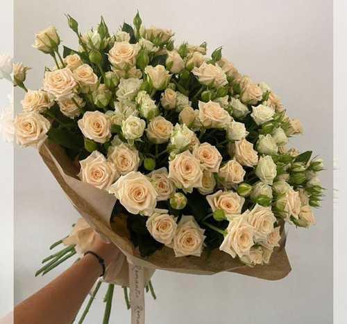 Букет цветов кустовые пион. Розы,цветы доставка
