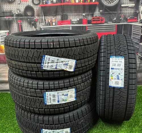Triangle Snowlink PL02 275/35 R19