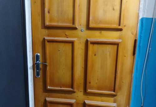 Дверь входная бу деревянная филенчатая