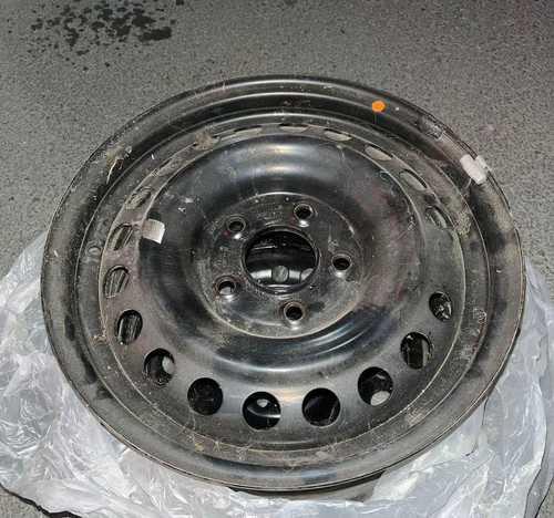Диски (2шт) штамповки r 15 5х114.3