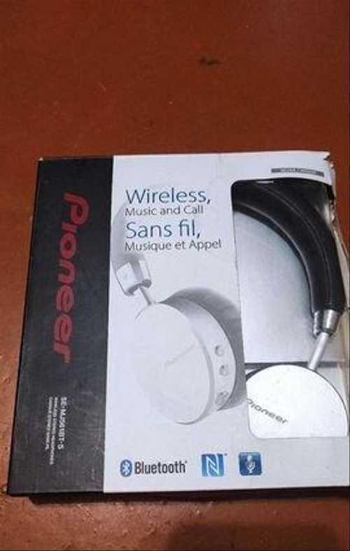 Беспроводные наушники pioneer SE-mj561bt-S