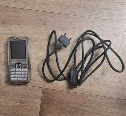 Телефон Sony Ericsson Walkman