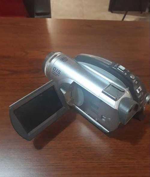 Видеокамера Panasonic VDR-D220EE-S