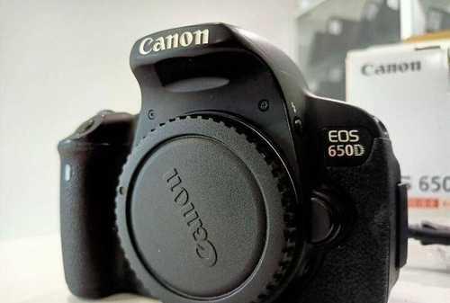 Зеркальный Фотоаппарат Canon Eos 650D + Комплект