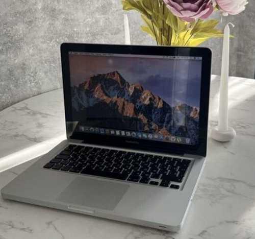 Apple macbook pro 13