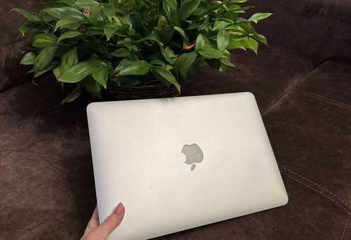 Apple MacBook Air 13 199 циклов серый цвет