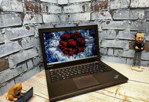 Тонкий Lenovo Core i3/8gb/SSd 120/экран 12,5