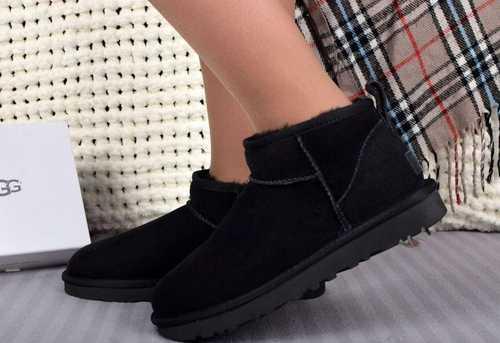 Ugg mini