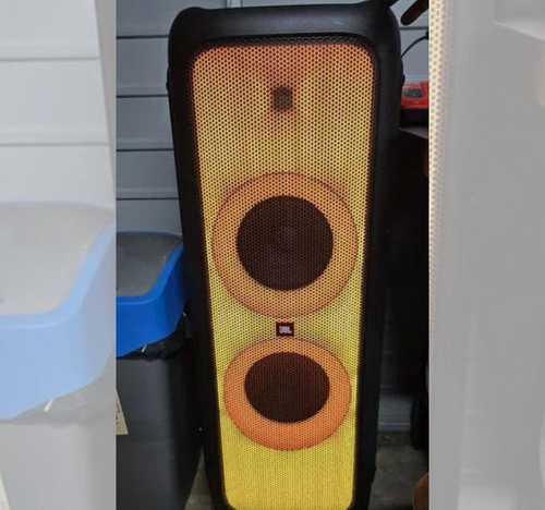 Аудиосистема JBL PartyBox 1000