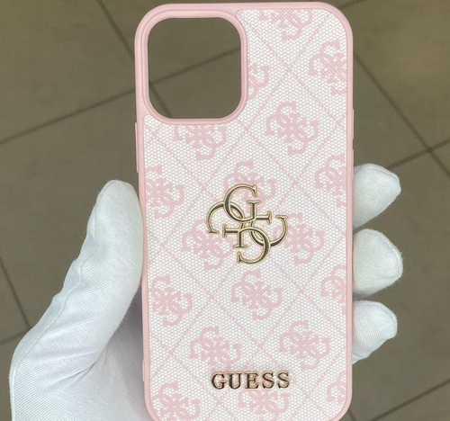 Чехол на iPhone 12 guess розовый