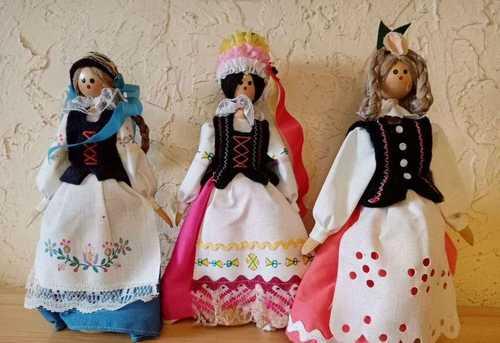 Польские деревянные куклы в национальных костюмах