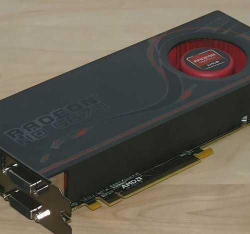 AMD Radeon HD 6870