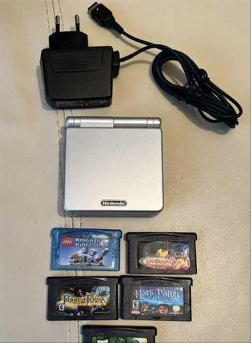 Приставка карманная Game Boy Advance SP