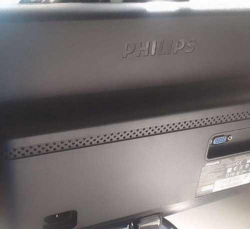 Монитор Philips 15.6