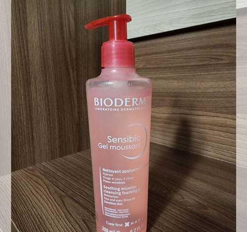 Bioderma sensibio Очищающий гель для лица 200мл