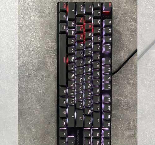 Механическая клавиатура Red Square Keyrox TKL