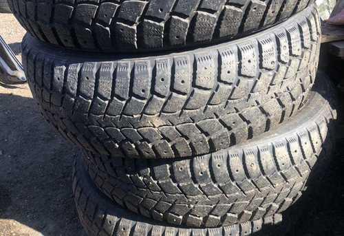 Kumho I'Zen Wis KW19 215/65 R16 98T