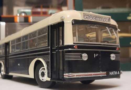 Автобус нати - А, модель 1:43 Ultra models