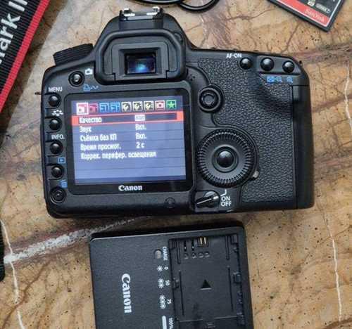 Canon EOS 5D mark ii