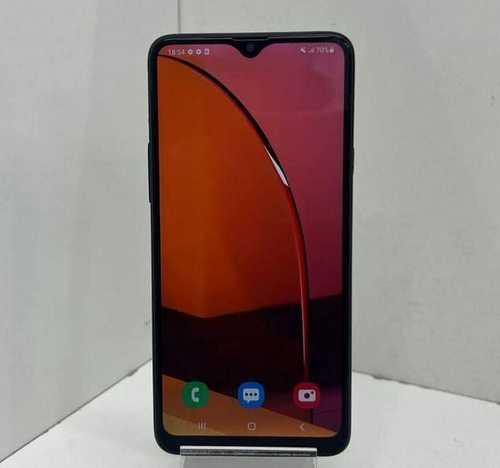 Samsung Galaxy A30, 4/64 ГБ