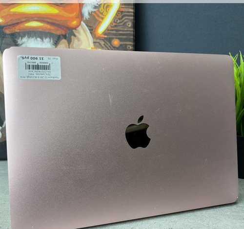 Ноутбук Macbook 12 2016 8/256gb