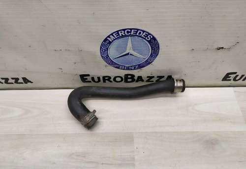Патрубок системы охлаждения Mercedes W164