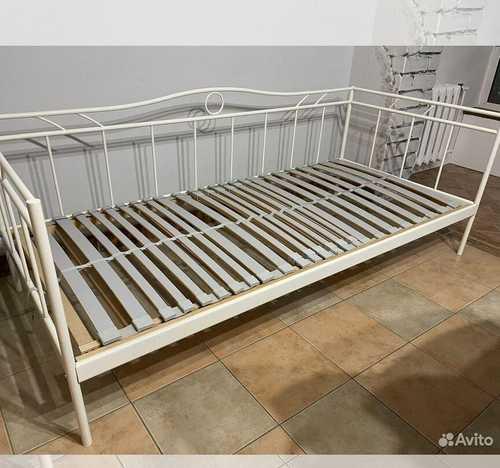 Кровать 90х200 IKEA бу