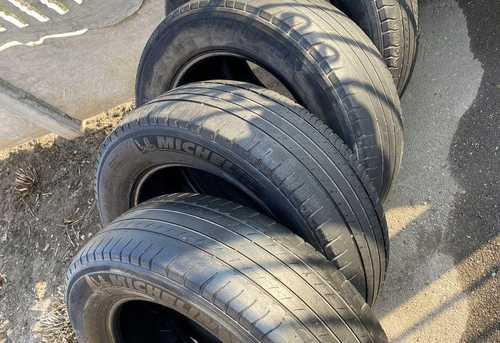 Michelin Latitude Tour HP 225/65 R17 102