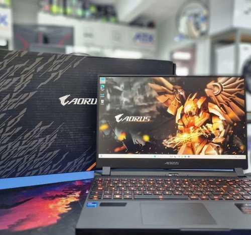 Игровой ноутбук Gigabyte i7-11800H   RTX 3070 /72