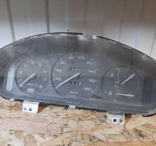 Mazda demio dw3w щиток приборов