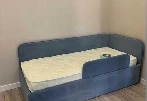 Детская кровать софа от 3 лет с ящиком для белья