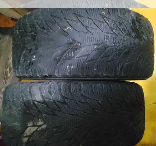 Nokian Tyres Hakkapeliitta R2 235/45 R17
