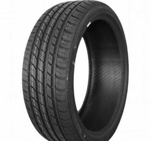 Compasal Smacher 255/55 R19 111V