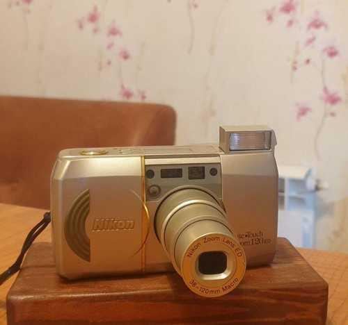 Пленочный фотоаппарат Nikon Lite Touch Zoom 120ed