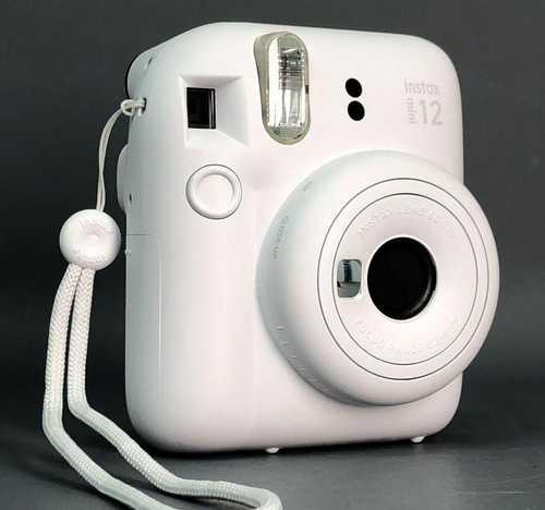 FujiFilm Instax Mini 12