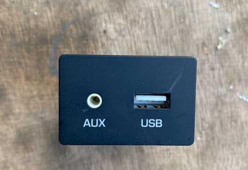 Блок AUX и USB Hyundai Solaris 2