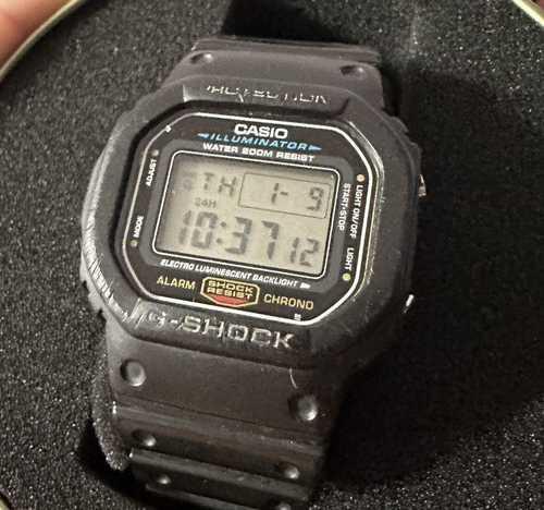Часы casio g shock dw 5600E