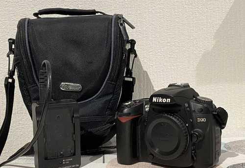 Nikon D90 (18 ТК)
