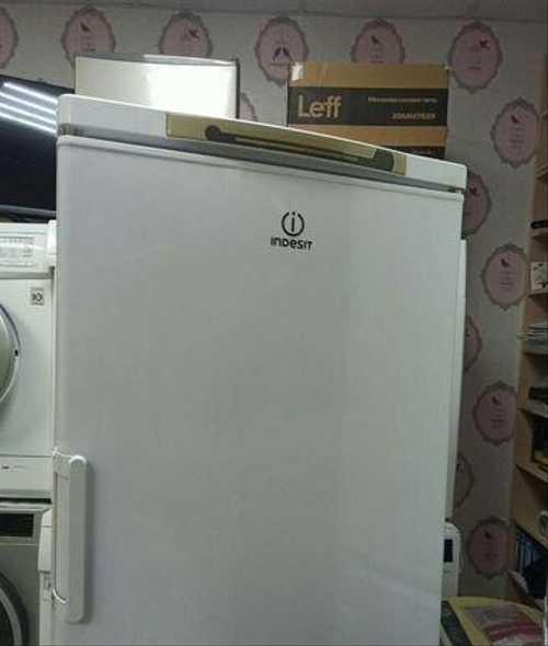 Холодильник Indesit однокамерный