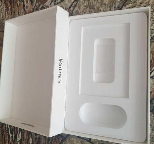 Коробка от iPad mini