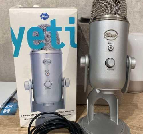 Микрофон проводной Blue Yeti