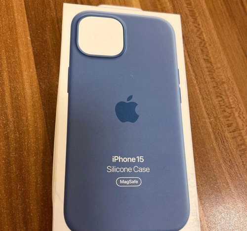 Чехол на iPhone 15