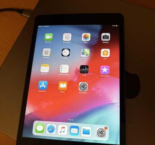 iPad mini 2 16гб