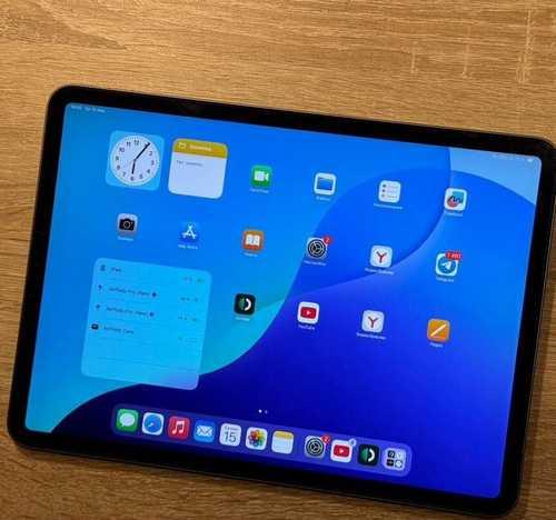 iPad pro 11 256gb идеальный как новый 2020 1 gen