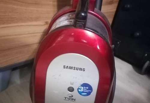 Бытовой пылесос Samsung SC6573 Red, красный